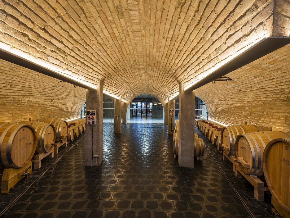 Vinárstvo PREDIUM Vráble | Archinfo.sk