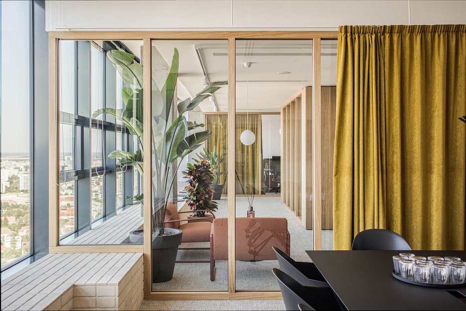 Kancelárie Highgate, Nivy Tower, Bratislava | Archinfo.sk