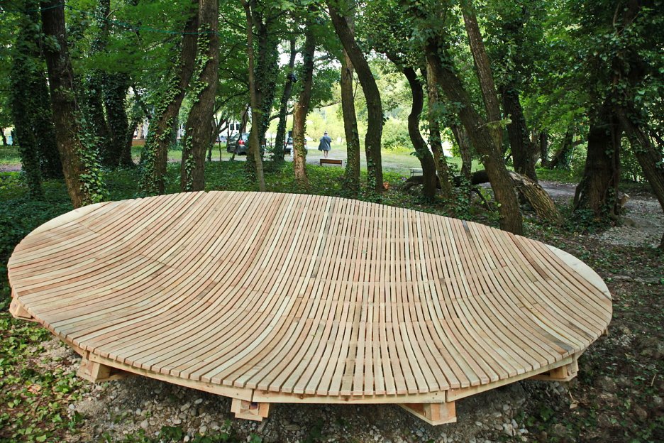 UWO (Unidentified Wooden Object) | Archinfo.sk