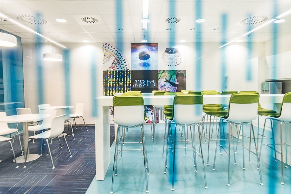 Interiér IBM Digital Sales, Bratislava | Archinfo.sk