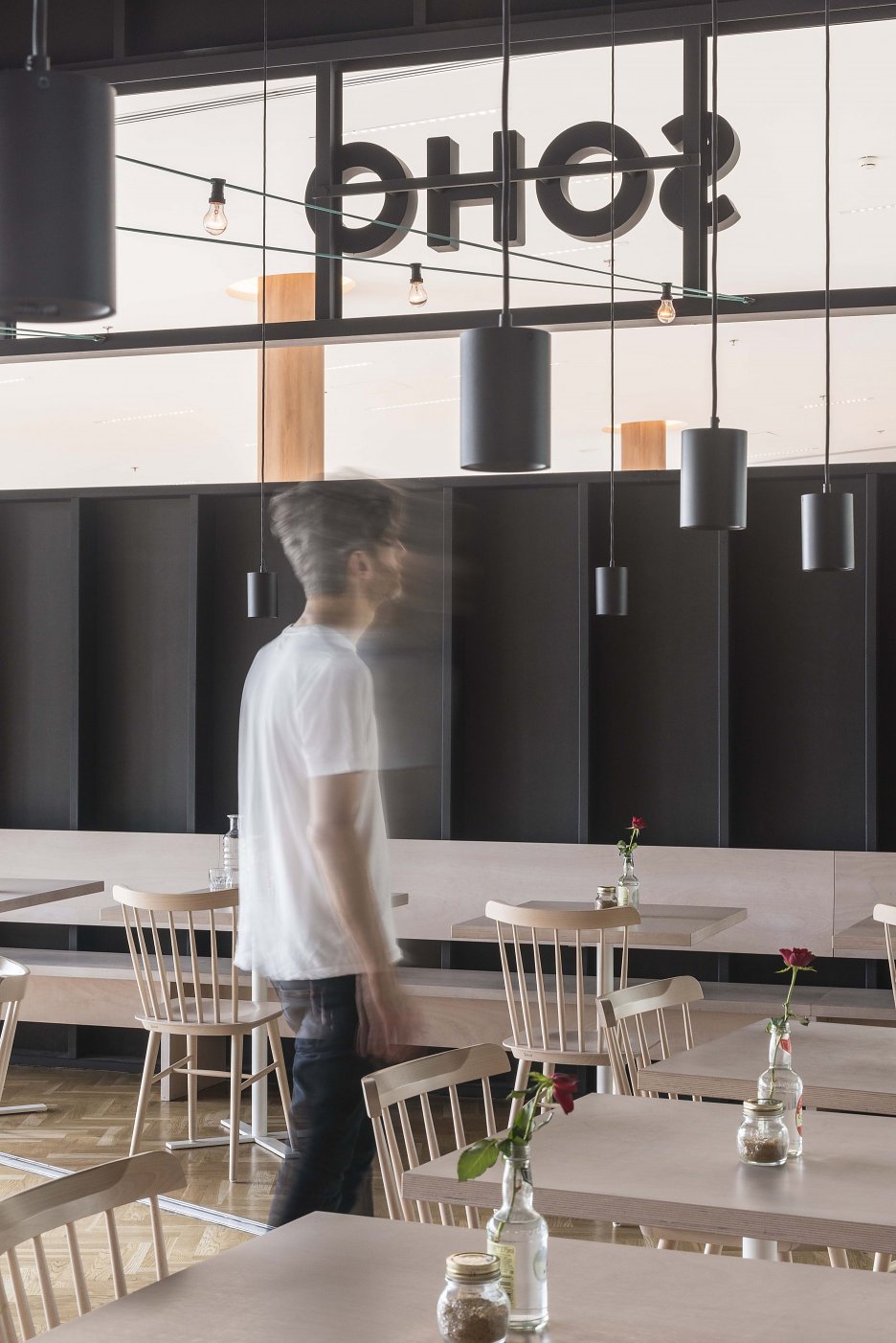 Bistro Soho Aupark | Archinfo.sk